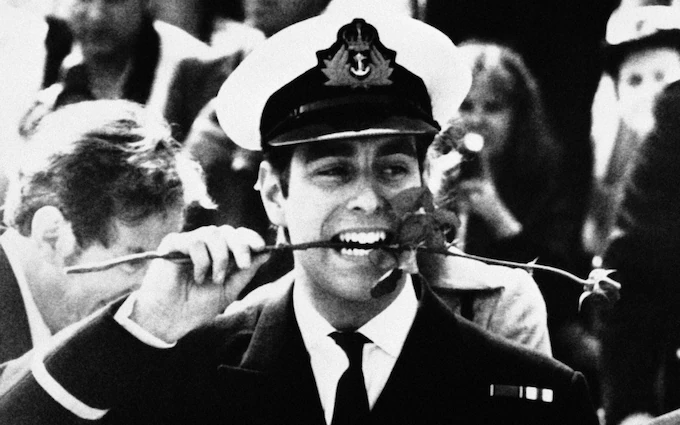 How Prince Andrew went from royal pin-up to disowned disgrace – Blazing ...