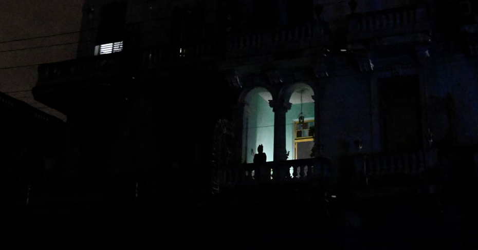 Cuba’s power grid collapses in third nationwide blackout amid US oil ...